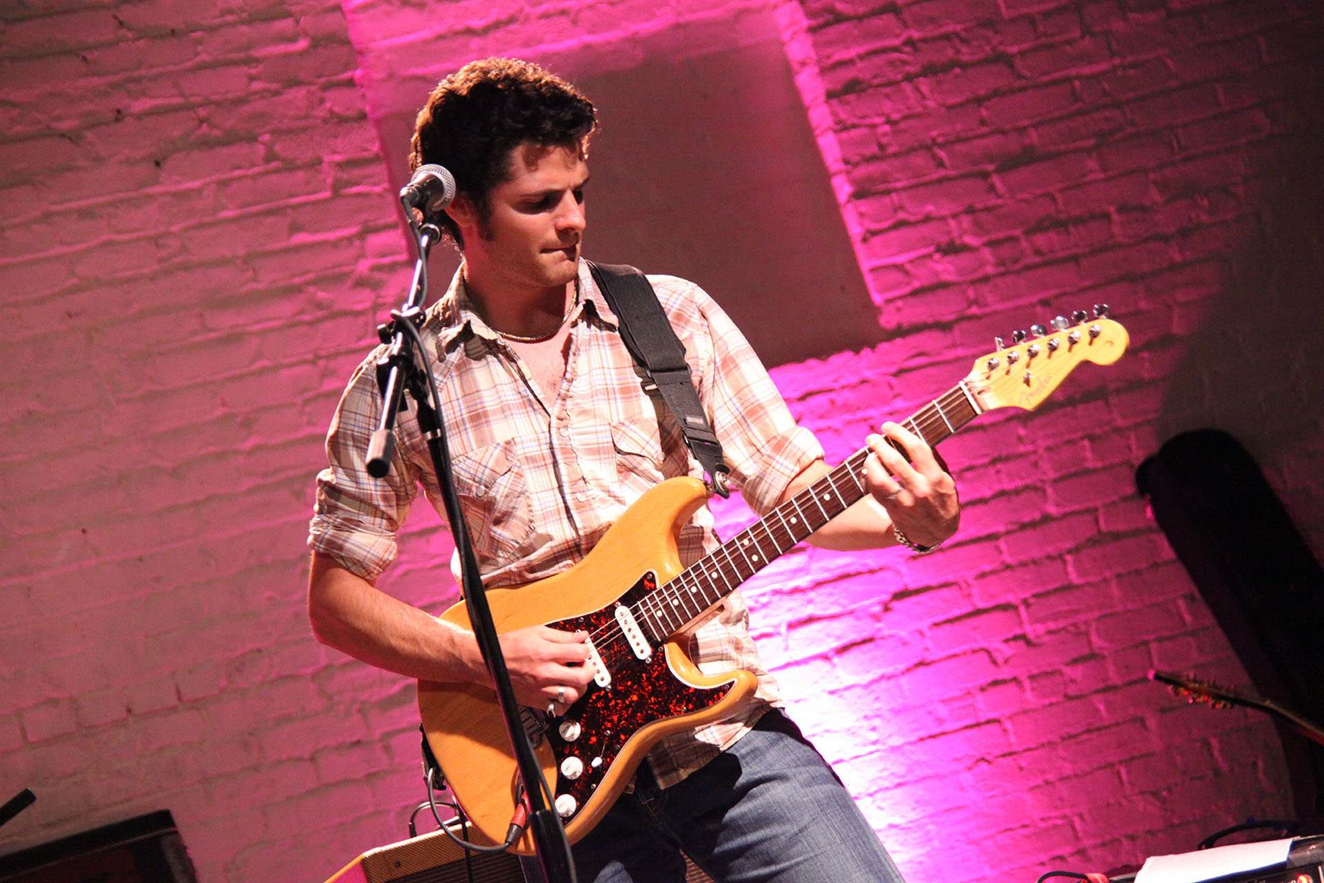 Mark Lettieri - bella concerts